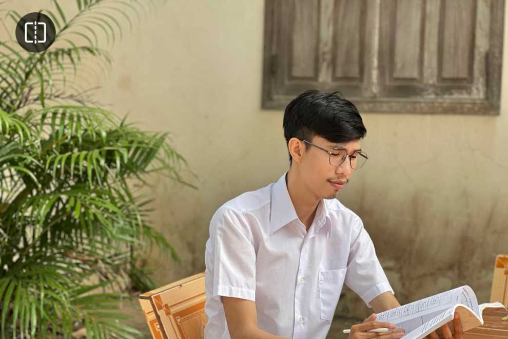 Young author paints reading as key to future | Phnom Penh Post